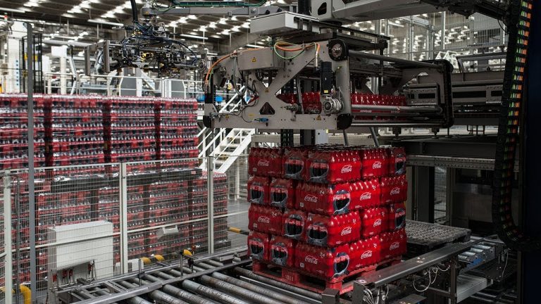Coca-Cola FEMSA transforma sus operaciones con uso de energía renovable ...