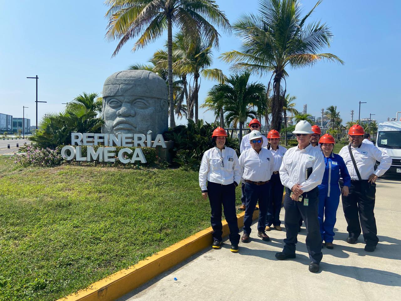 Elizabeth Mar Juárez recorre Refinería Olmeca y destaca avances ...