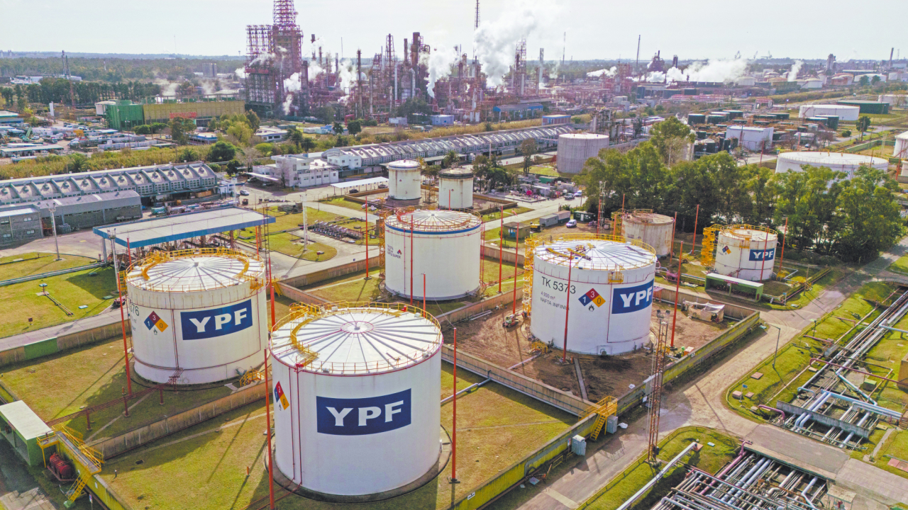 Argentina defiende soberanía contra EU por expropiación de YPF - Global ...